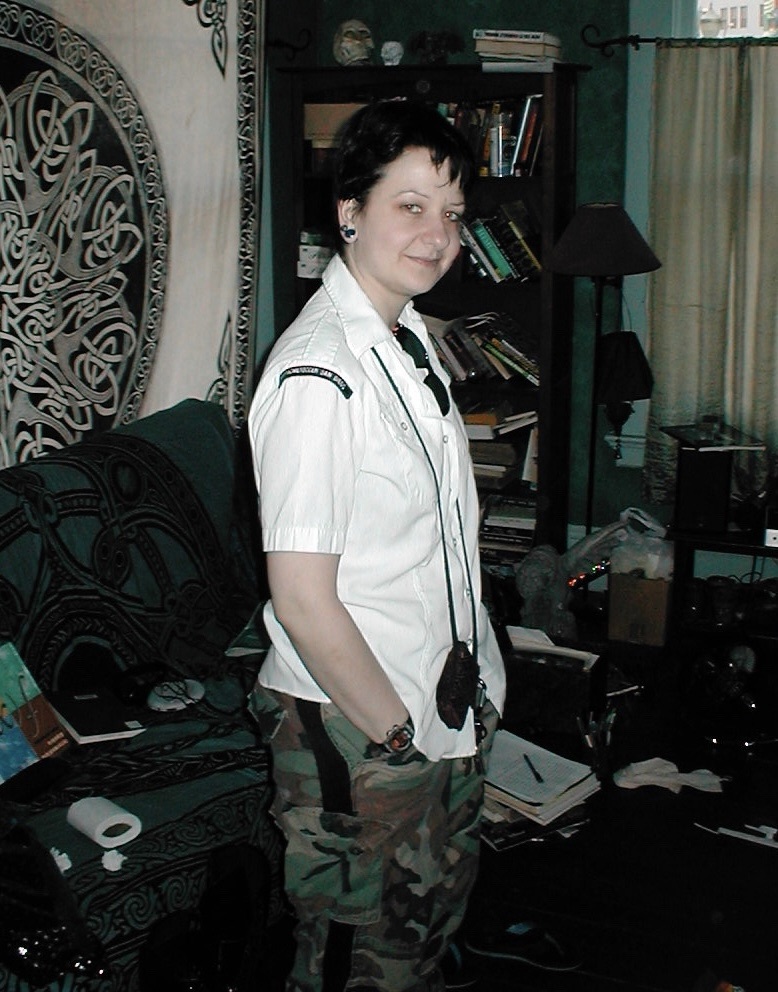 Throwback Thursday Late Summer 2004 – Tales From The Little Blue House